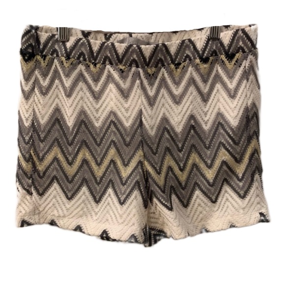 one 5 one | Shorts | Nwotone 5 Onecrochet Chevron Print Shorts In ...
